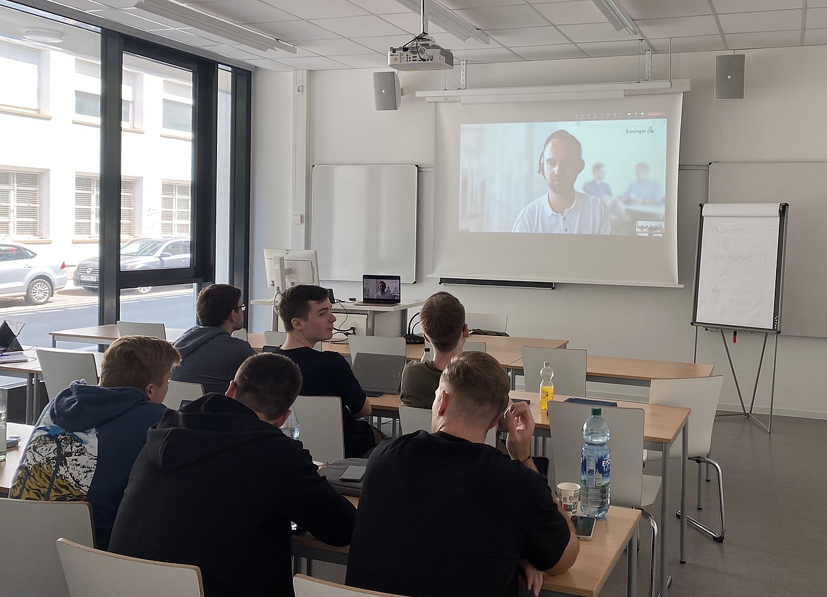 Gastvortrag zur Digitalisierung des Controllings bei der Ensinger Gruppe